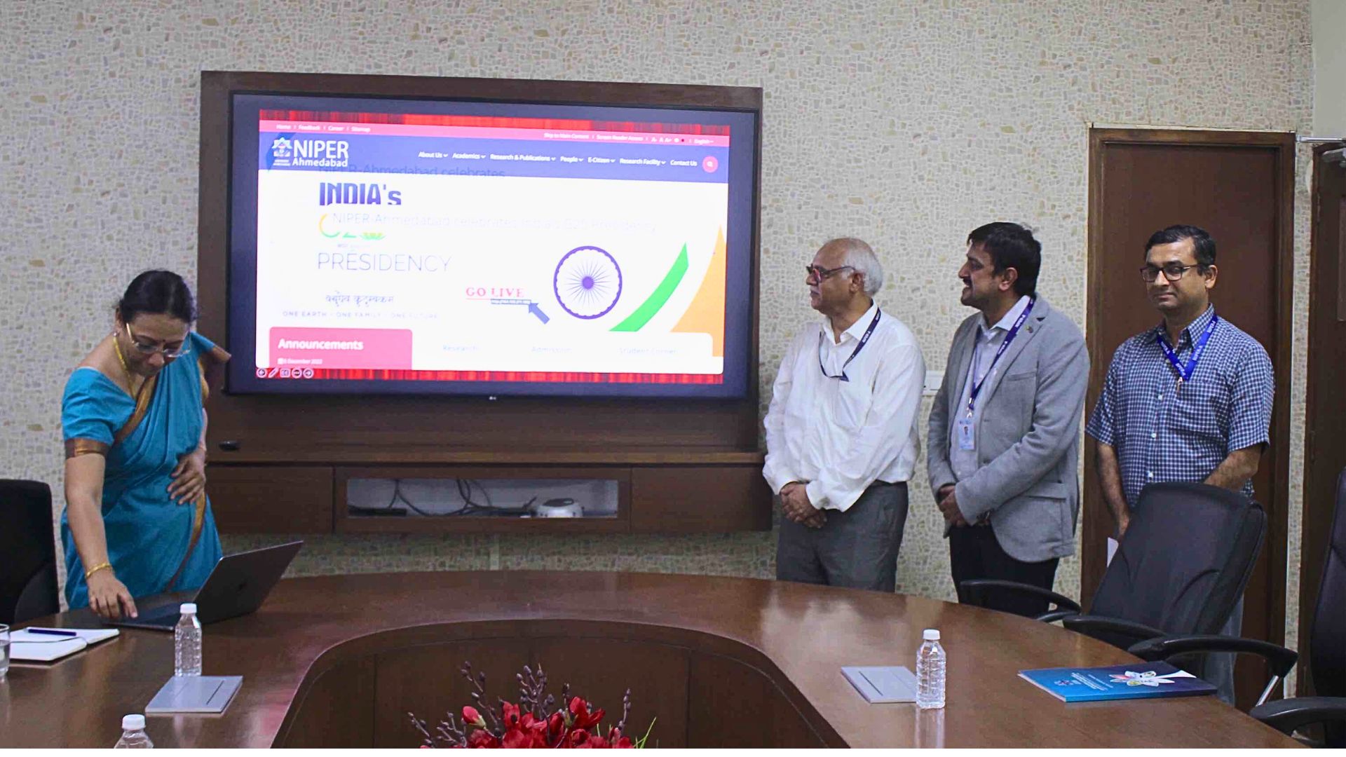Unveiling NIPER Ahmedabad's new Website by Secretary DoP - National ...